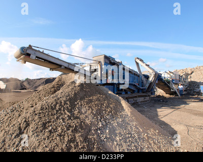 The Finlay Screener is a heavy-duty machine used for sorting and ...