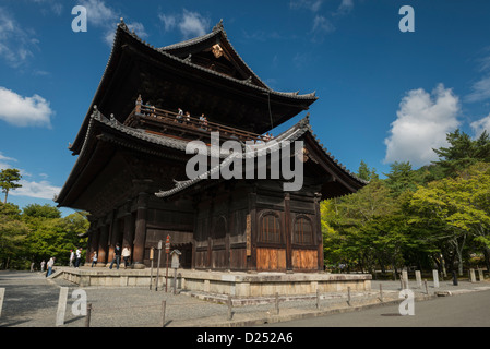 Sanmon Entrance Gate, Nanzenji Temple, Kyoto Japan Stock Photo - Alamy