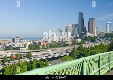 DOWNTOWN SKYLINE SEATTLE FROM BEACON HILL WASHINGTON STATE USA Stock ...