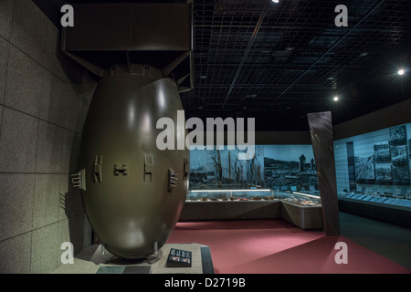A full-size Mock up of the Plutonium Atomic Bomb "Fat Man" dropped on ...