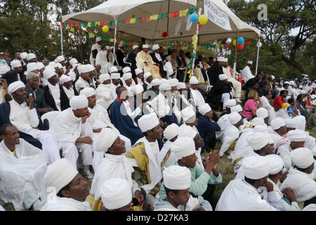 Meskal Eve celebration at Bahar Dar Stock Photo - Alamy