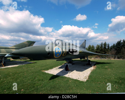 The Saab Draken 21 is a Swedish military jet fighter known for its ...