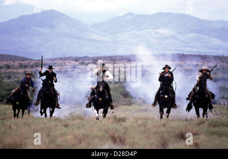 TOMBSTONE, Buck Taylor, Kurt Russell, Peter Sherayko, Val Kilmer ...