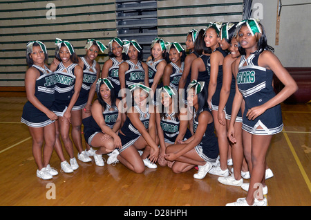 African-American high school cheerleaders Stock Photo: 43988615 - Alamy