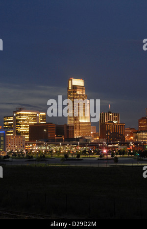 Omaha Nebraska skyline at night Stock Photo: 8266461 - Alamy