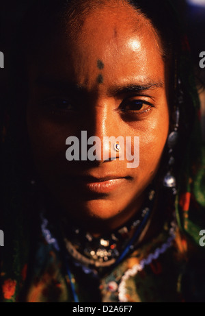 Indian woman belonging to the Gaduliya Lohar caste ( India Stock Photo ...