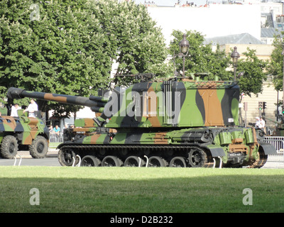 The GCT 155mm AUF1 tank, part of a military parade on the Champs ...