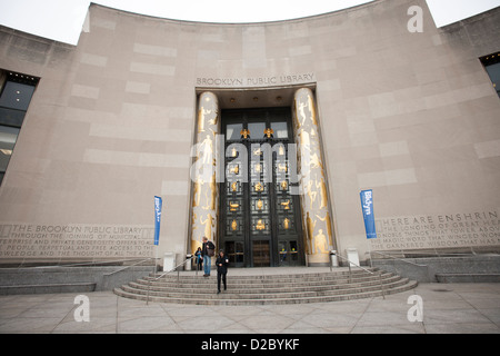 The main branch of the Brooklyn Public Library on Grand Army Plaza in ...