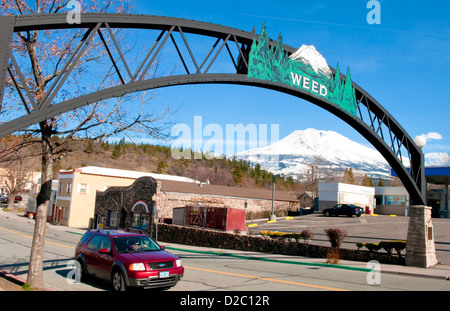Small Town Of Weed, California, Near Mt. Shasta Stock Photo - Alamy