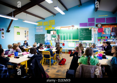 PRIMARY SCHOOL CLASS Stock Photo - Alamy