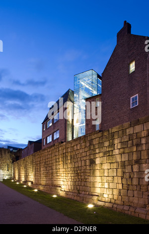 i6, Charlotte Square, Newcastle. Office development by the old city ...