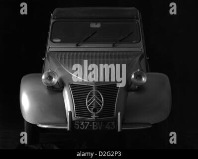 1950 citroen 2cv front view, studio photograph, white background Stock ...