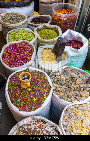 Spices for sale in the Souk Market in Marrakech Stock Photo - Alamy