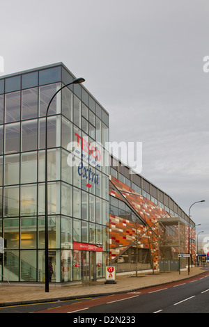 Tesco supermarket on Savile Street Sheffield England UK Stock Photo - Alamy