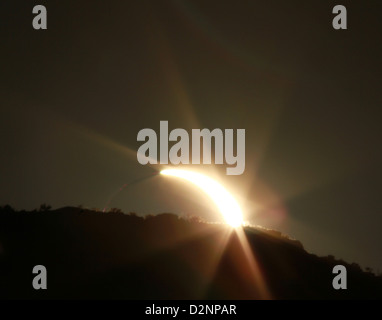 Ring Of Fire Solar Eclipse, Navajo land, Arizona Stock Photo - Alamy