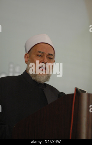Ali Gomaa, the Grand Mufti of Egypt, at a press conference in Cairo to ...
