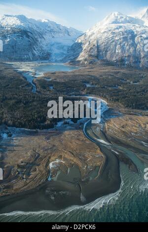 View of Chilkat Inlet, Davidson Glacier & Glacier Bay National Park ...