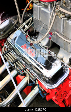 A custom built Ford Engine at a car show Stock Photo - Alamy