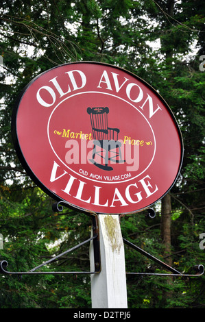 Old Avon Village shopping plaza sign, Connecticut, USA Stock Photo - Alamy