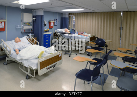 Medical School Hospital Simulation Room Stock Photo - Alamy