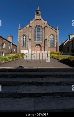 Stromness Parish Church in Stromness, Orkney Stock Photo - Alamy