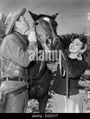 FLAMING FEATHER, Sterling Hayden, 1952 Stock Photo - Alamy