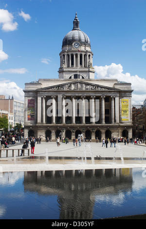 Nottingham town hall Stock Photo - Alamy