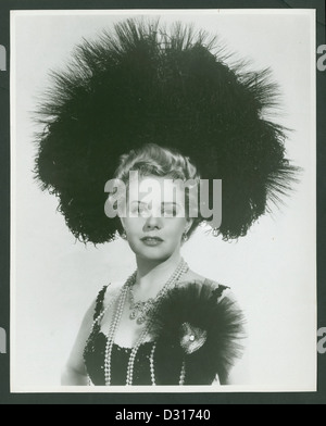 LILLIAN RUSSELL, Alice Faye, 1940, TM & Copyright © 20th Century Fox ...