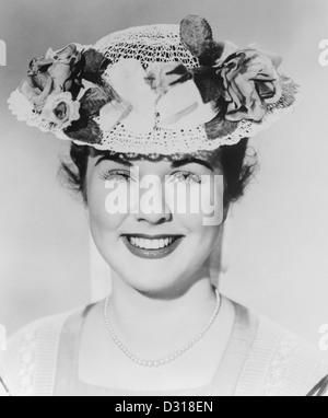 CAN'T HELP SINGING, Deanna Durbin, Robert Paige, 1944 Stock Photo - Alamy