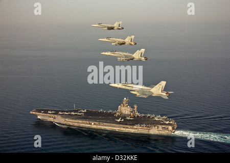 Abraham Lincoln, aircraft carrier, cvn 72, U.S. Navy Stock Photo - Alamy