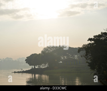 Lake Tana, the largest lake in Ethiopia and the source of the Blue Nile ...