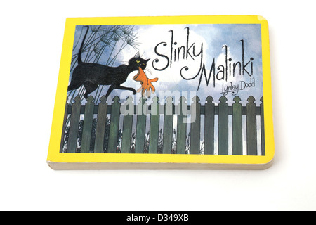 Childrens Book Slinky Malinki By Lynley Dodd Stock Photo - Alamy