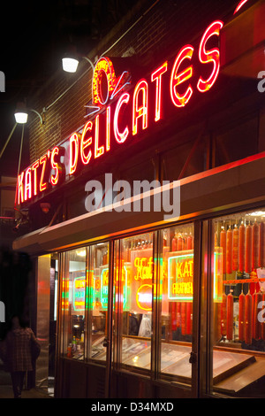 Signs outside Katz's delicatessen in Manhattan, New York City Stock ...