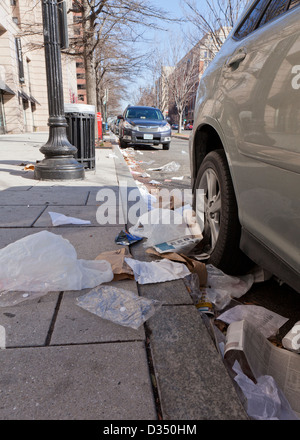 Roadside litter - USA Stock Photo - Alamy