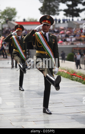 Tajik soldiers at a Soviet Veteran's day celebration in Dushanbe ...