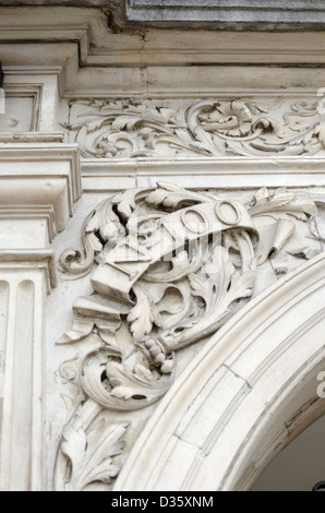100 Piccadilly building exterior, London, England, U.K Stock Photo - Alamy