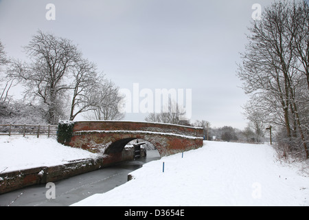 A winter scene at Beeleigh Lock on the Chelmer and Blackwater ...
