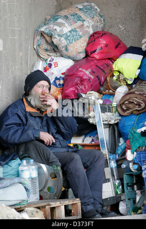 Homeless leave at Piraeus harbour in Greece Stock Photo - Alamy