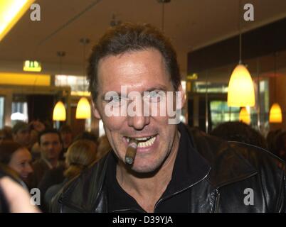 (dpa) - German actor Ralph Moeller, who appeared in Hollywood action ...