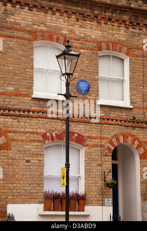 Home of Charlie Chaplin In Kennington Where He Spent The Early Years Of ...