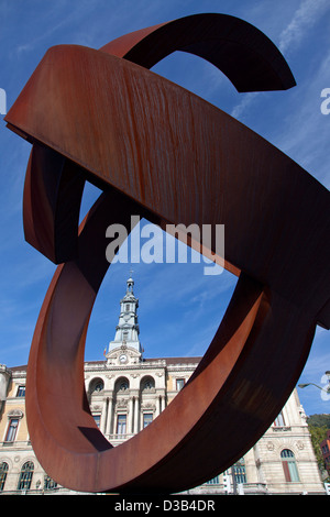 "Variante Ovoide" sculpture by Jorge Oteiza, City Hall, Bilbao, Bizkaia ...