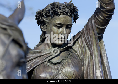 'Fine Lady upon a White Horse' statue, Horse Fair, Banbury, Oxfordshire ...