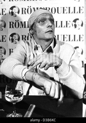 (dpa files) - Austrian Formula 1 pilot Niki Lauda, pictured with a ...