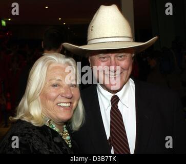 Actor Larry Hagman with wife Maj Axelsson Stock Photo - Alamy