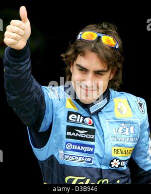 (dpa) - Spanish Formula One driver Fernando Alonso of the Mild Seven ...
