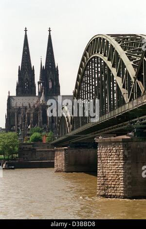Cologne Cathedral in Cologne, Germany is the largest Gothic cathedral ...