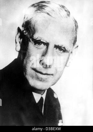 Wilhelm Canaris was a German admiral and head of the Abwehr (military ...