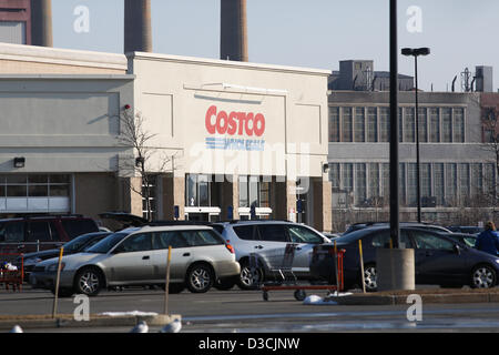 Feb. 15, 2013 - Everett, Massachusetts, U.S - A Chuck E. Cheese's is ...