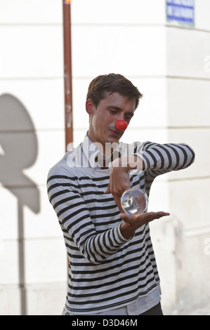 Mime artist performing on Montmartre street, Paris, France Stock Photo ...