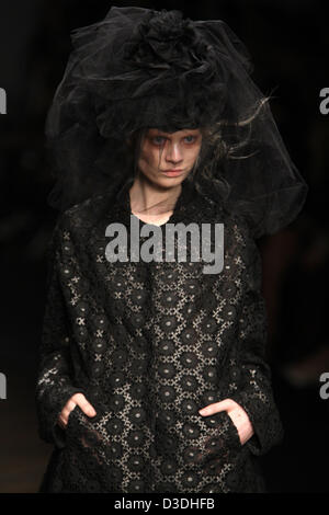 John Rocha London Fashion Week - Celebrity Sighting London, England ...